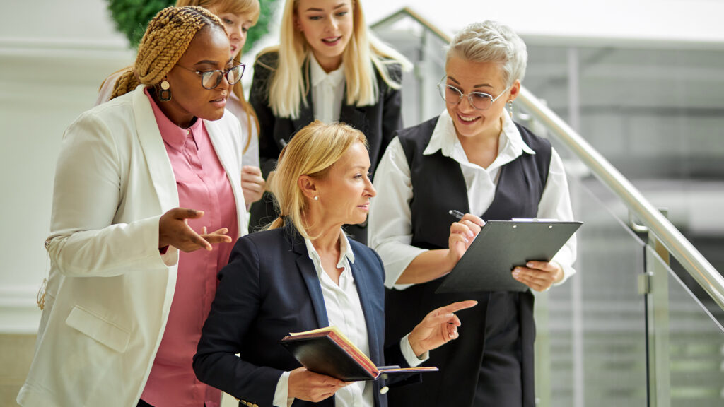 How to Manage and Work with Different Generations to Create a More ...